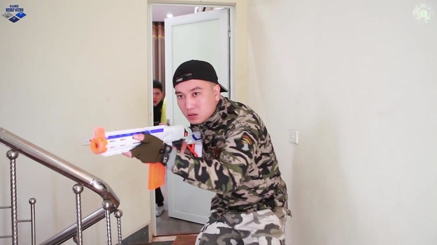 搞笑CS枪战,枪神大本营都敢闯,让你们有来无回