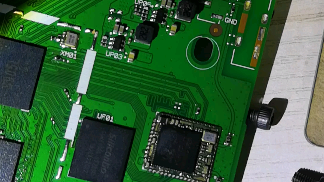创维E900V22D自己添加TF卡槽,无线WIFI无线蓝牙成功