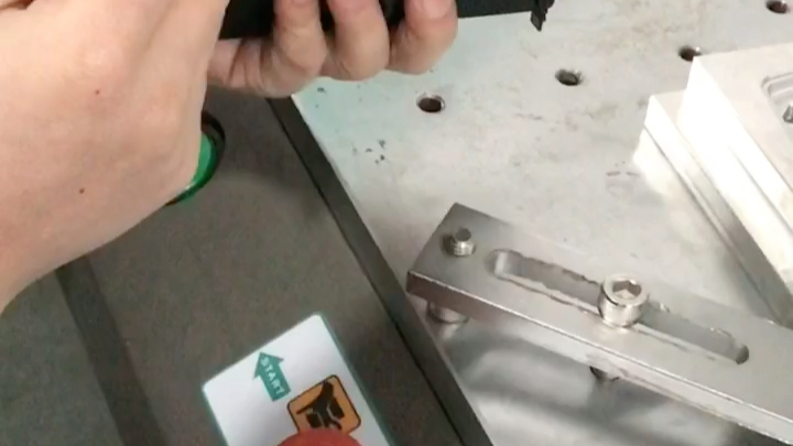 ABS与PC塑料件超声波焊接机器设备