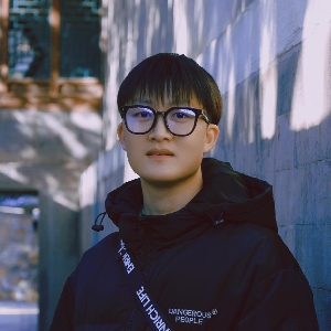 王一不搞笑 