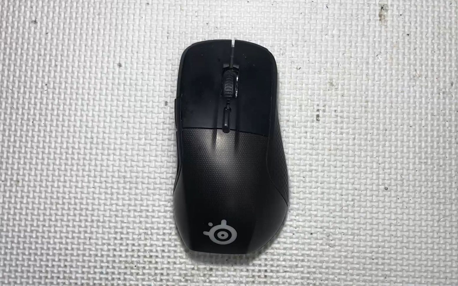 【帝亿电竞】赛睿RIVAL700鼠标拆解及微动更换视频教程