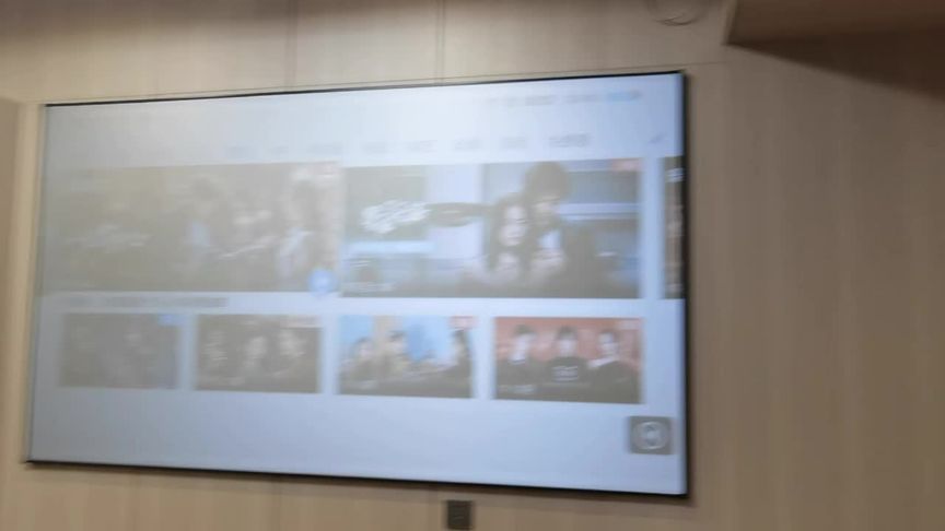 天猫魔屏w1投影仪,安装调试完成效果展示