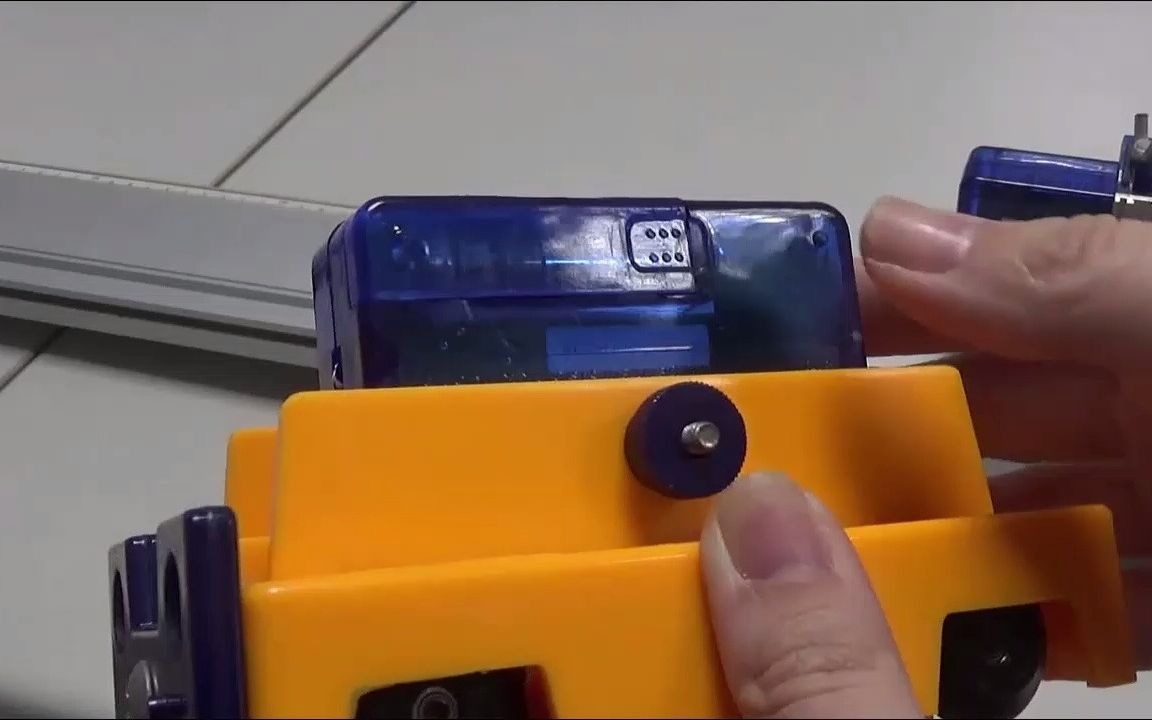 1.DIS测位移和速度-高三物理DIS实验视频系列