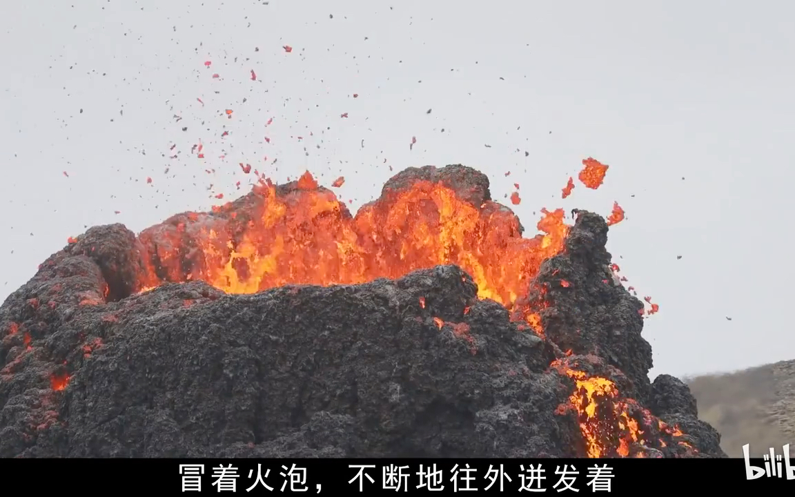 日本火山爆发真实记录,竟有人现场围观