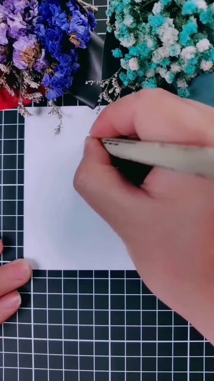 今天分享可爱小绵羊简笔画