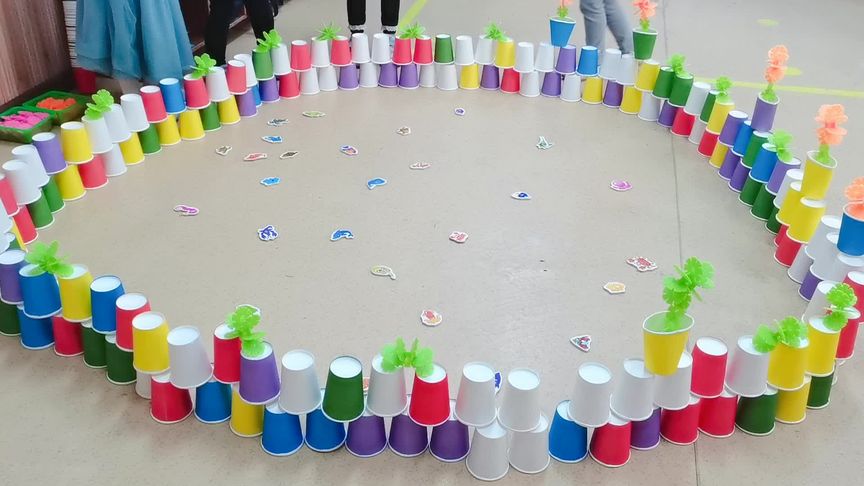 #幼儿园建构游戏搭建 祖国的花朵正在快乐成长!