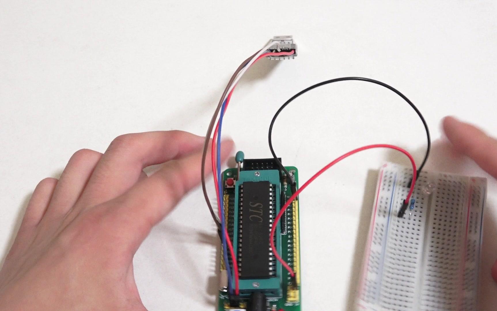 怎么用 linux 操作系统开发 51 单片机程序 - 鸿则的业余实验室