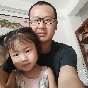 普宁老王不务正业 
