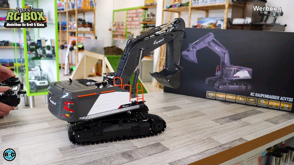 【RC模型】遥控履带挖掘机金属版 开箱试玩01