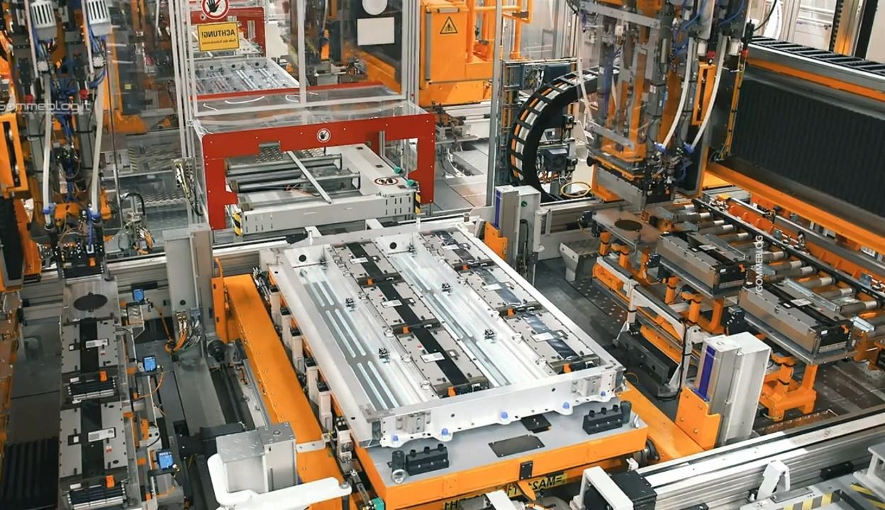 奥迪 Q6 e-tron电动车生产线(PPE平台)