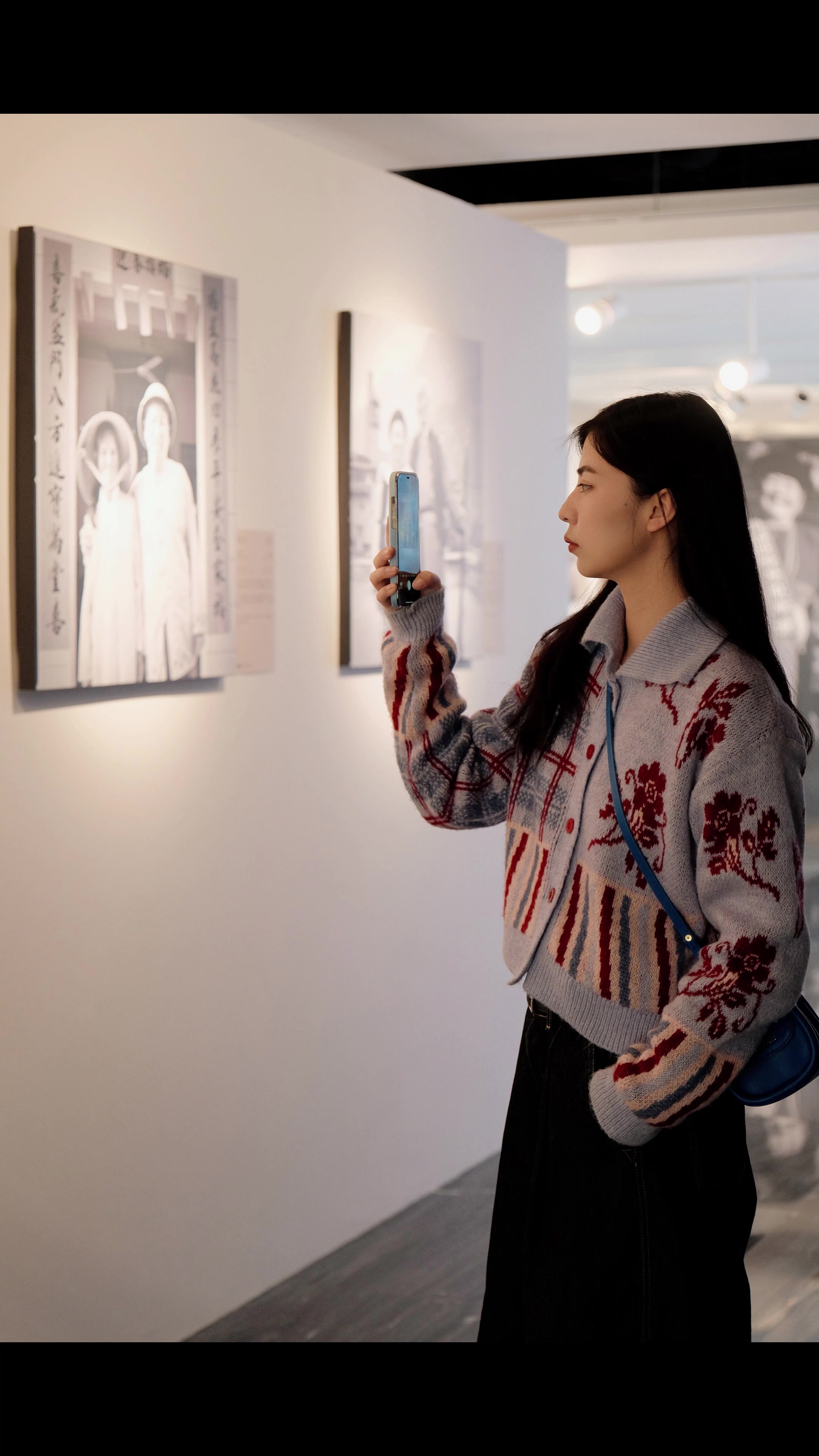 西安拍照打卡看展推荐展览名为《50YEARS》 半个世纪的爱主题以 56...