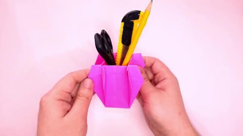 一张纸折笔筒,简单又实用