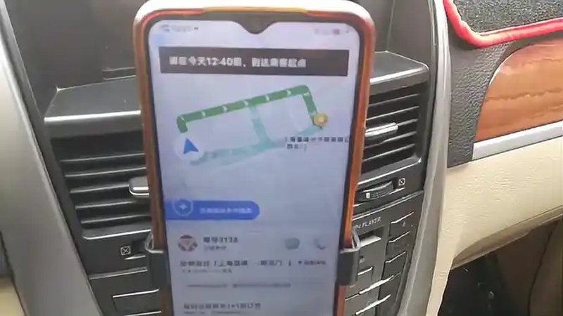 外挂软件泛滥:顺风车抢单乱象如何破坏市场公平?