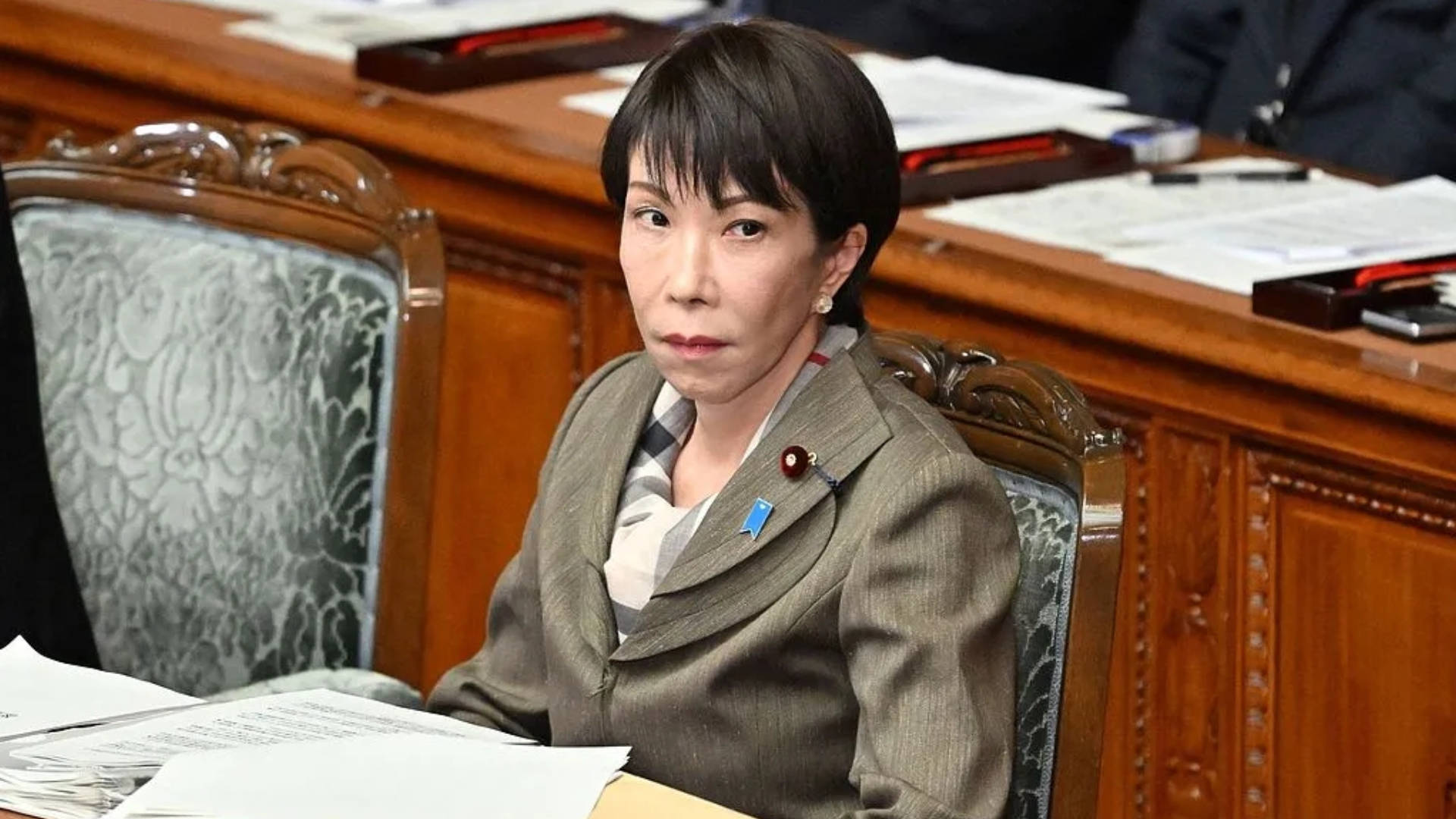 高市早苗访美前甩锅,妄称将强化防卫力量