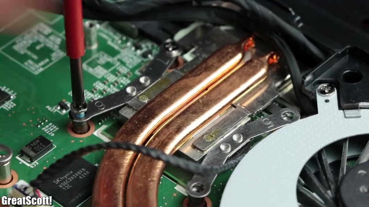 DIY笔记本电脑充电宝(随时随地为笔记本电脑充电的电池组)