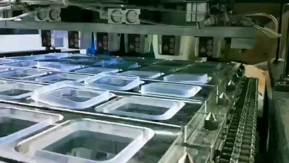 52秒带您领略杨梅汁果蔬汁的包装车间及杯装冰块灌装封杯机