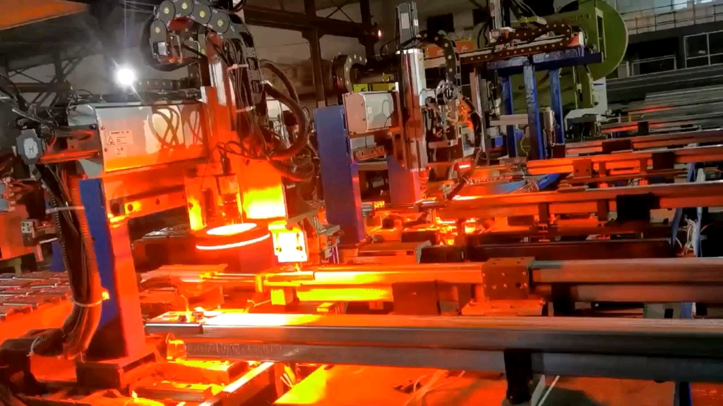 电梯导轨自动装配生产线