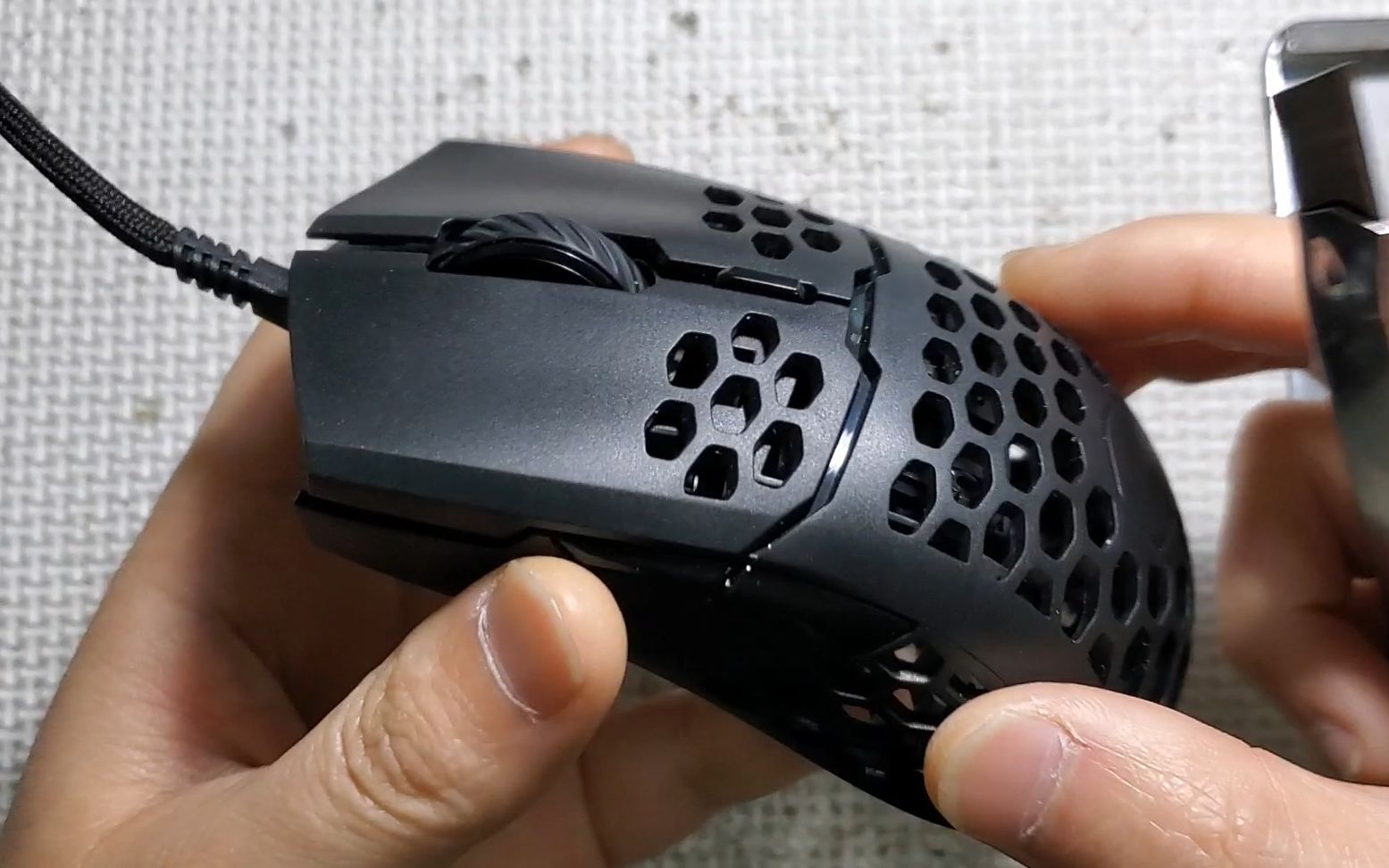 【帝亿电竞】酷冷至尊COOLERMASTER MM710鼠标拆解及微动更换...