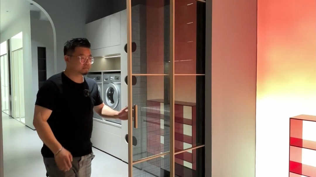 玻璃移门,也叫全景移门,高级感拉满