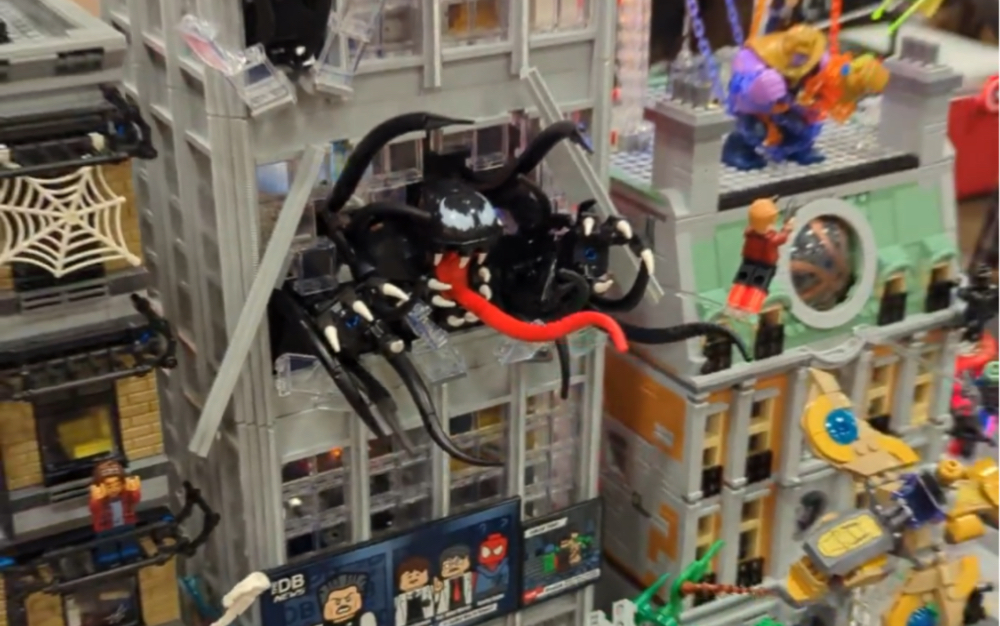 乐高漫威复仇者联盟…没有比这个更绝的场景了!