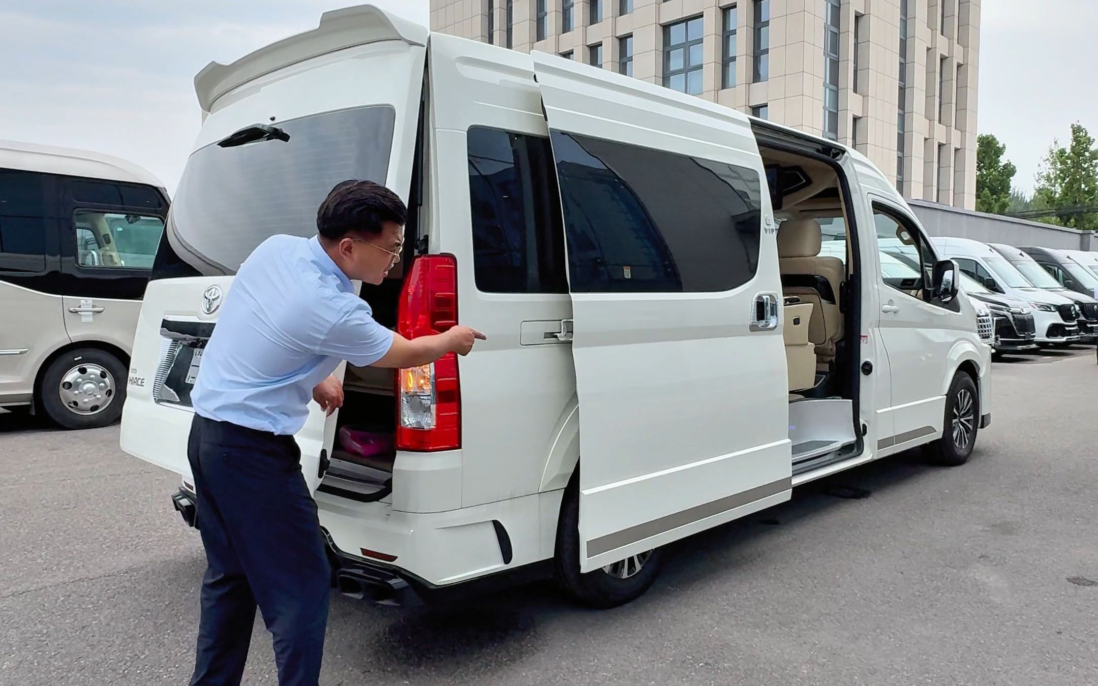 7.4-海狮10座-大号-6