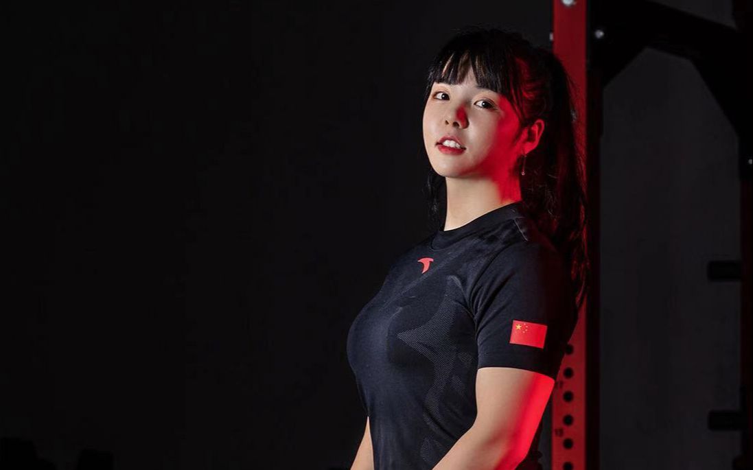 拍抖音举重女神是什么体验