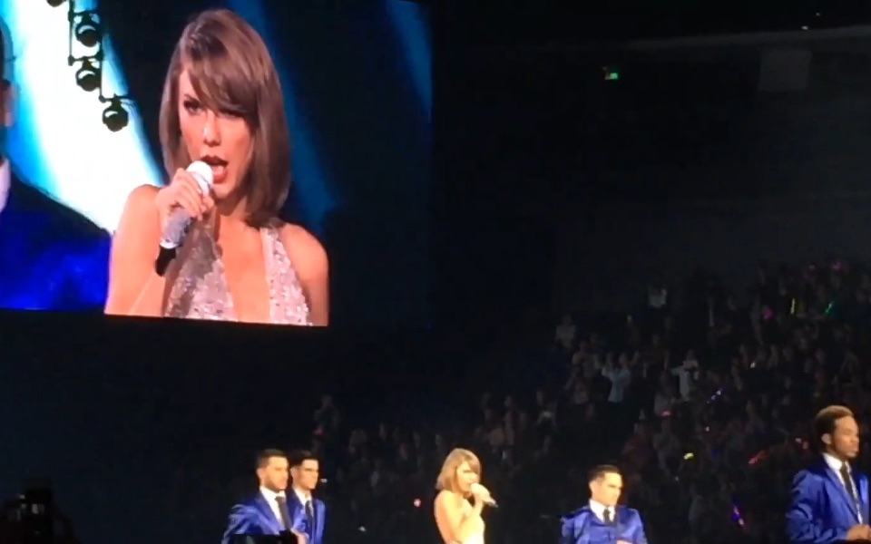 【Taylor Swift】1989巡演中国上海场 演唱Style片段