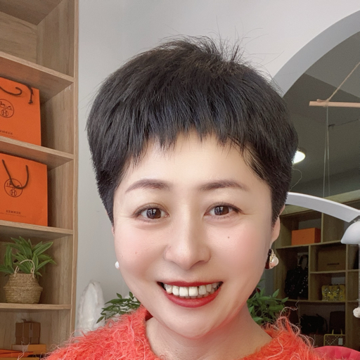 威海二奢老板娘 
