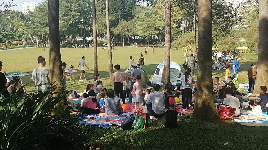 亲子活动是正能量的活动,这活动有教育意义,希望学校多多开展。