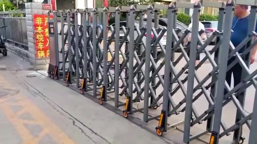 #电动伸缩门 #伸缩门 #山西太原 #车牌识别 #电动门