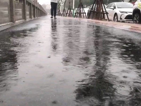 咕咚运动舒缓拖鞋来喽~