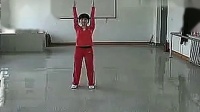 我在健美操教学:简单易学中学生健美操青春活力 舞蹈教学视频截了...