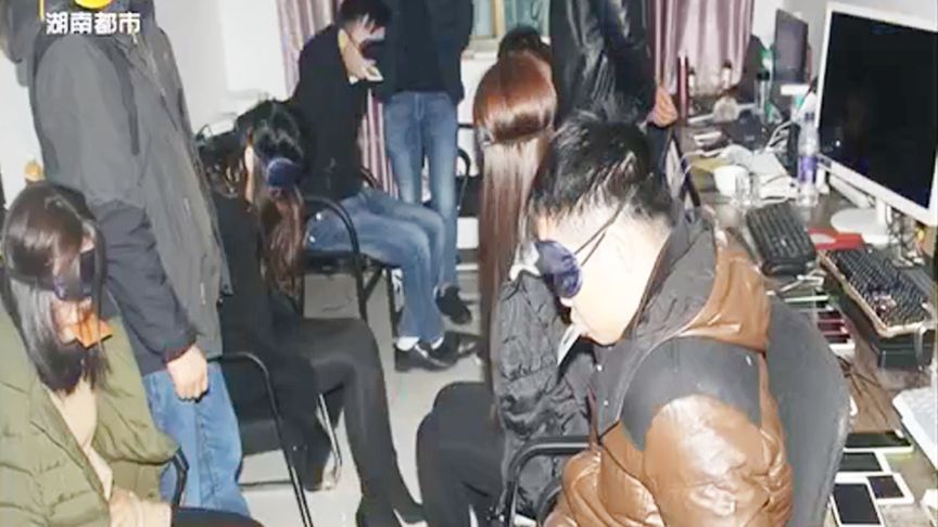 男子自建赌博网站,自行操控开奖数字,短短两个月获利300万!