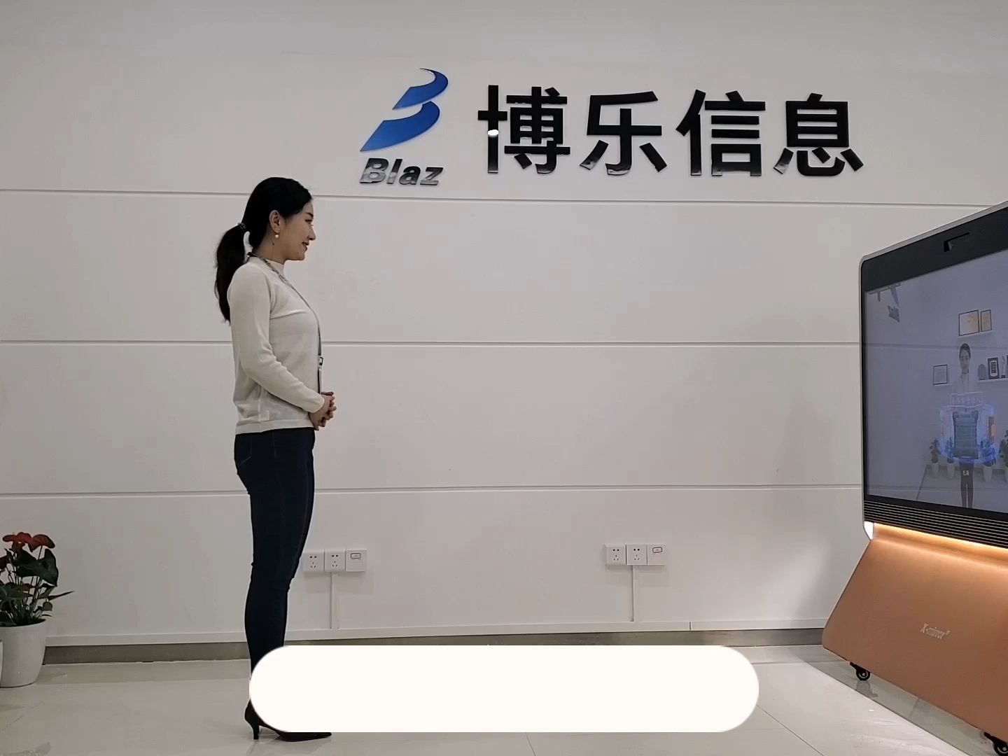 AR沉浸式互动轻课程:扎染工艺体验,探索传统染色艺术之美