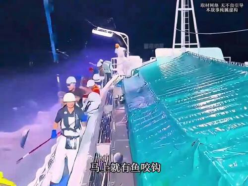 钓鱼佬狂喜!鱼竿一坏就换新,甩杆秒上鱼,这地方太爽了