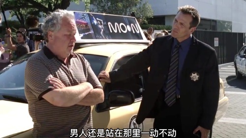 凶手将受害人做成真人雕塑,摆放街头给路人展示!《人体雕塑》