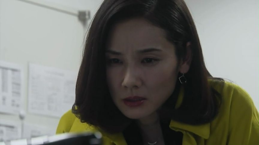 被删除的监控录像竟还有记录,美女看了发现惊天秘密,瞬间就崩溃