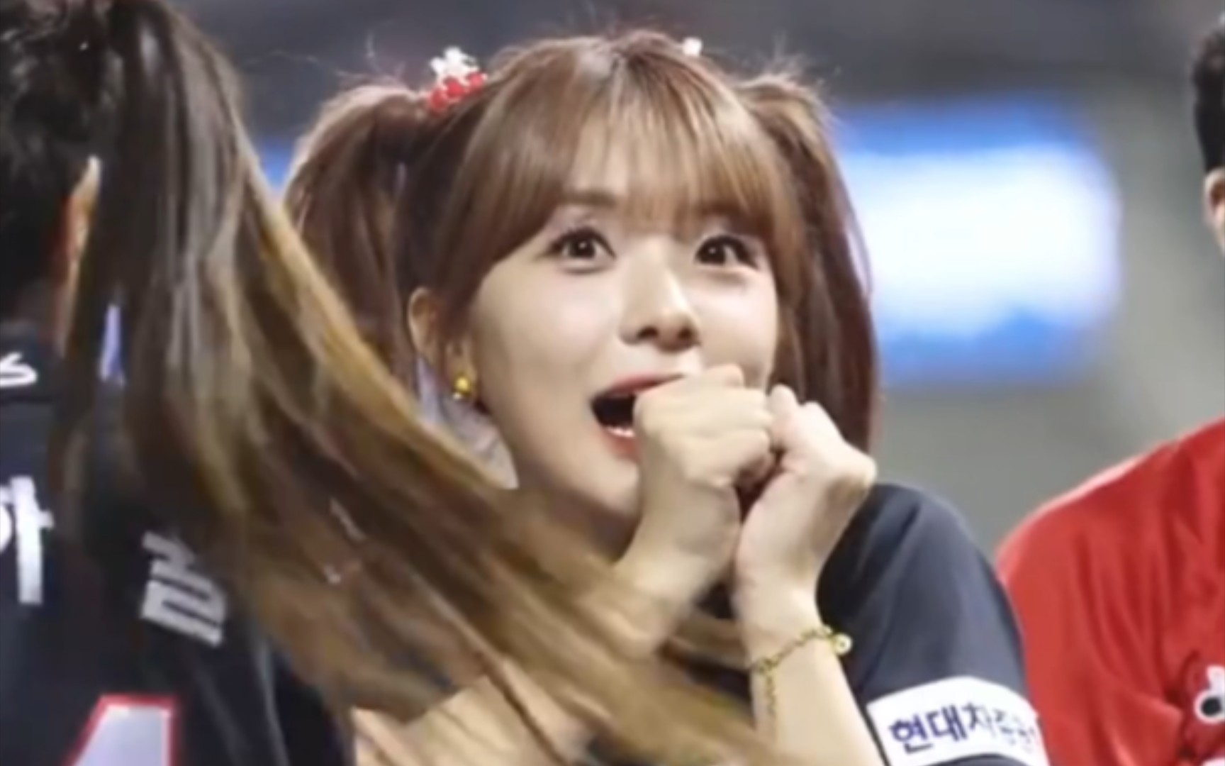 轻松时刻～韩国啦啦队 李多惠