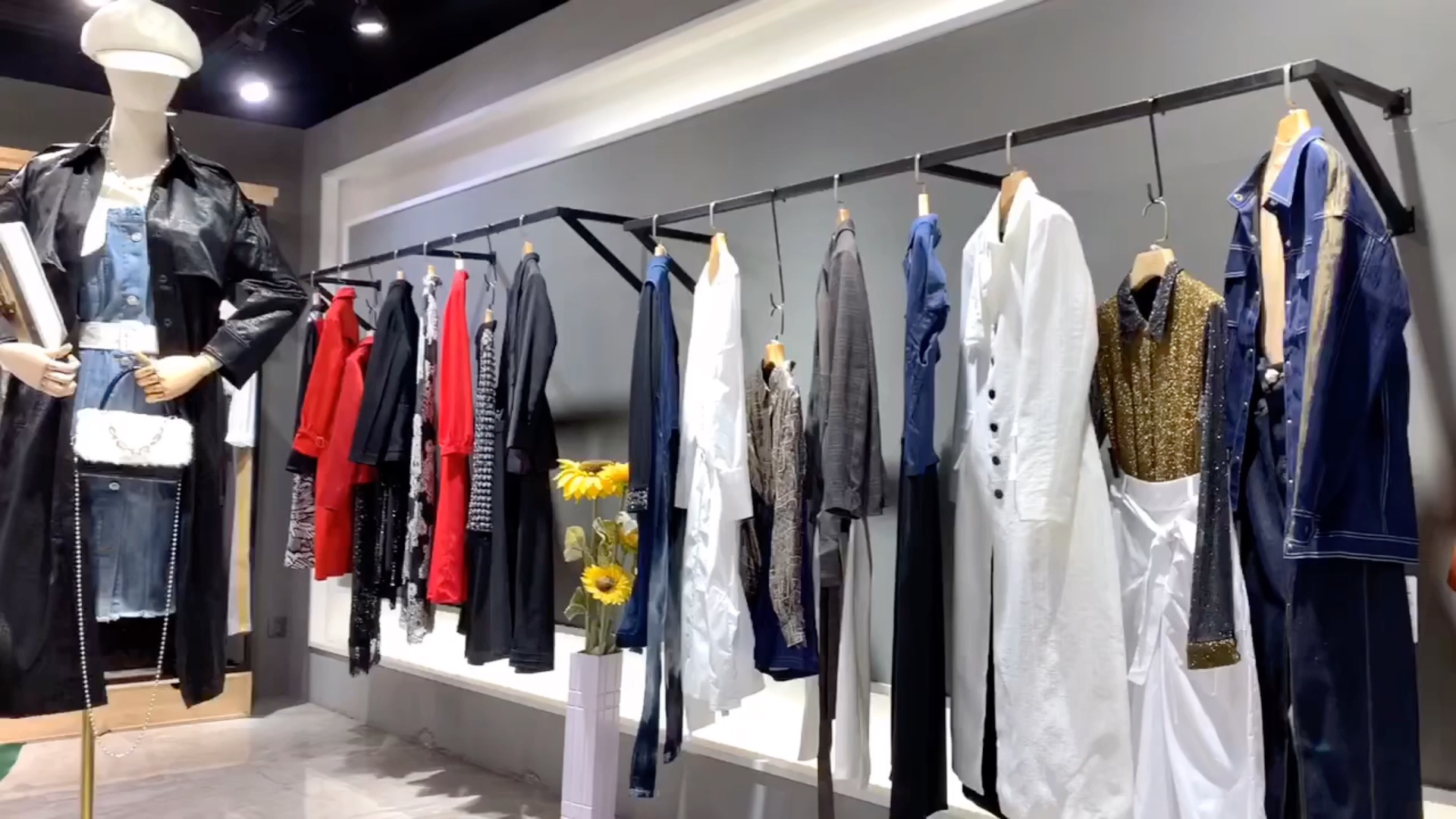 [炸弹]全网热推!新款秒杀)☄️上海轻奢品牌【曼保睐MANBL】22春夏,[...