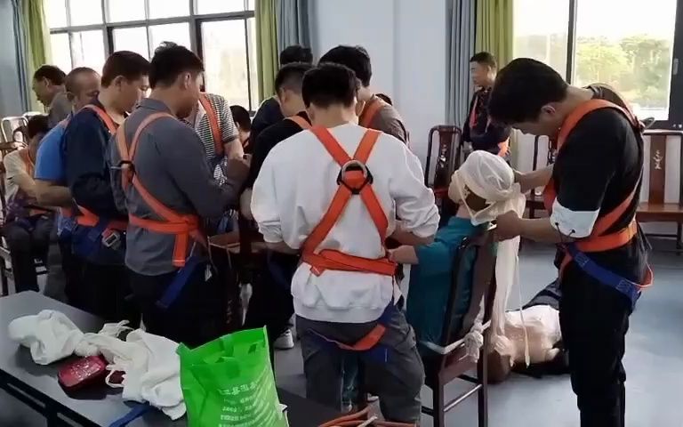 高处作业--实操急救包扎的课程学习