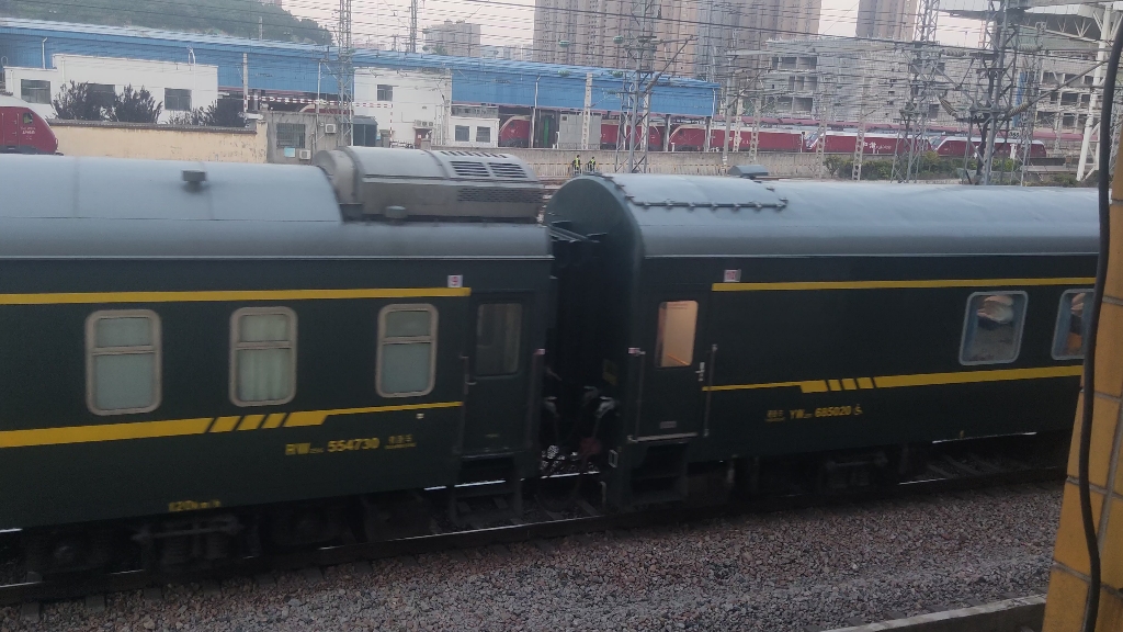 【京沪线/陇海线】HXD3D-0167牵引K245次列车(扬州～成都西)从...