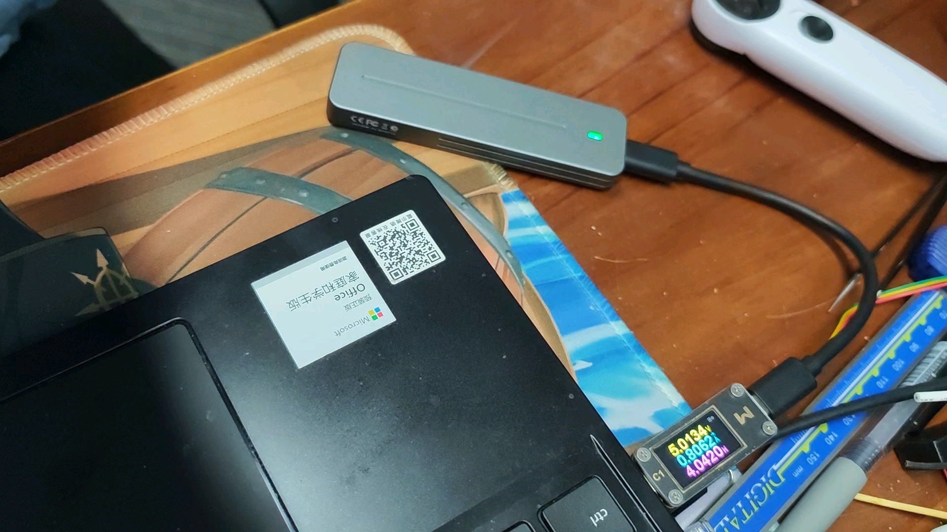 三星PM981 2TB加JMS583移动硬盘盒10gbps速率测试下的功耗与...