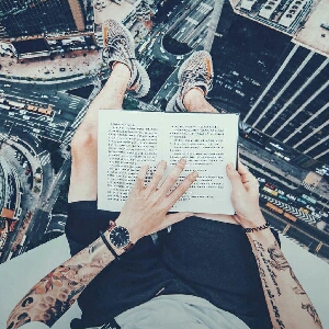 未发表作品的作家 