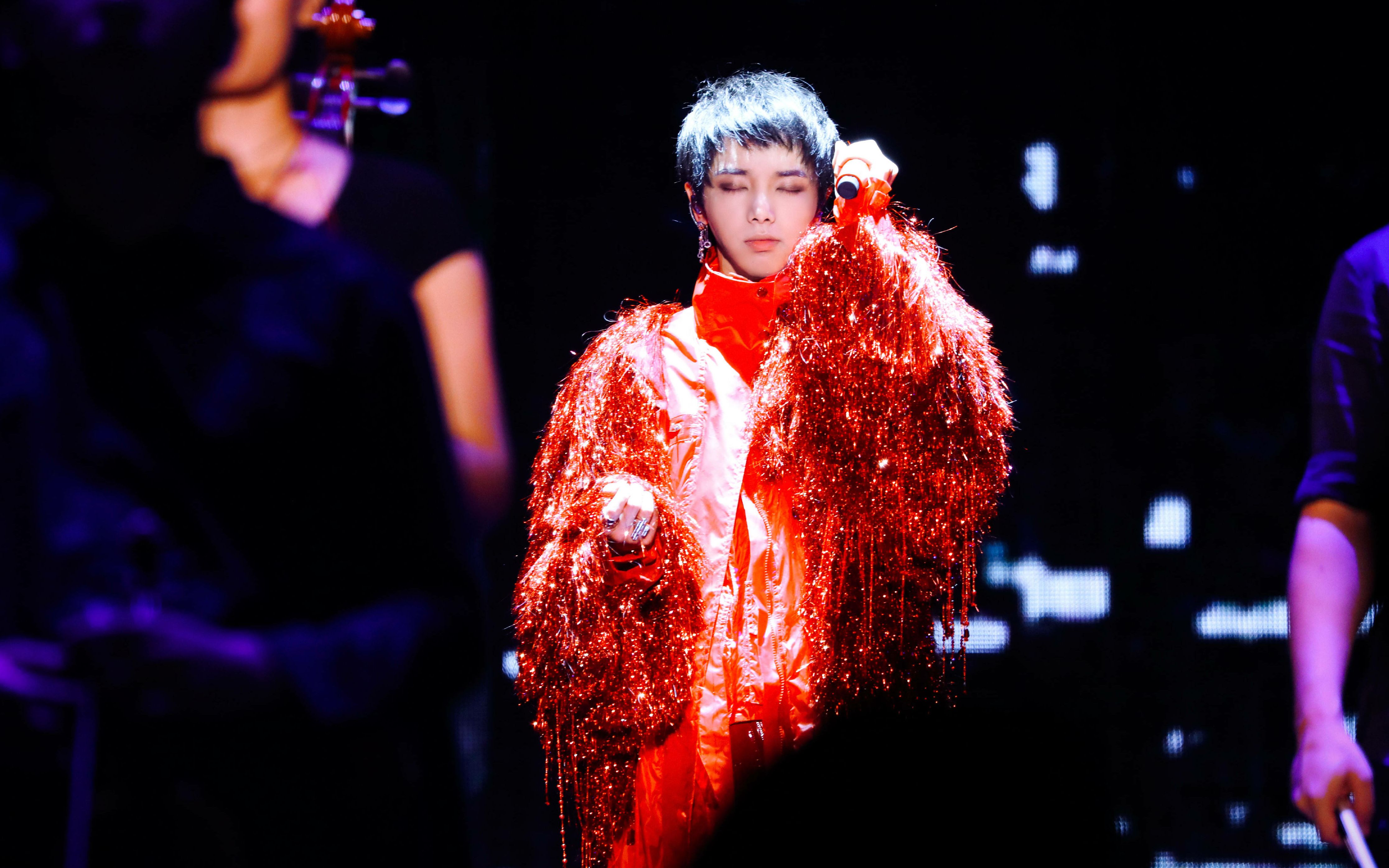 【华晨宇】2018“火星”鸟巢演唱会9.9场饭拍(部分歌+互动)