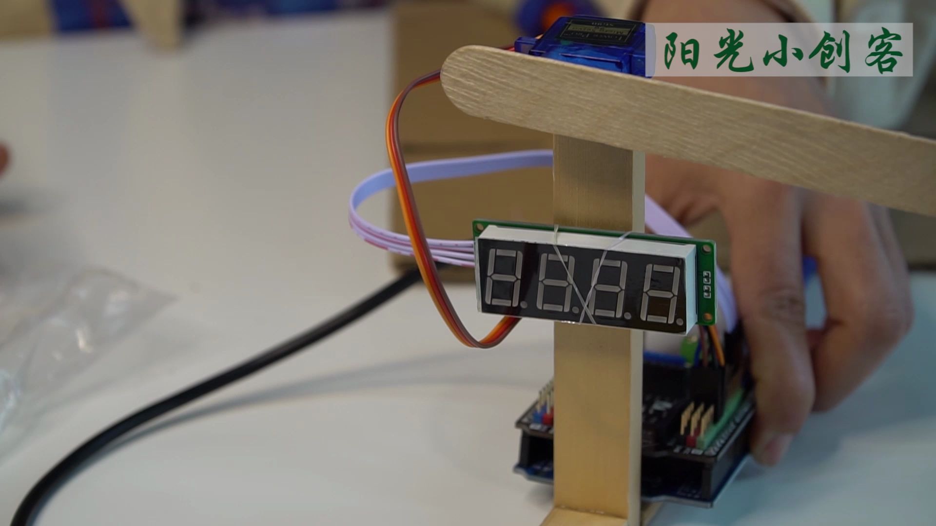 “钟娜”老师带你去比赛Level1 Arduino智能停车场(结构设计) Mixly