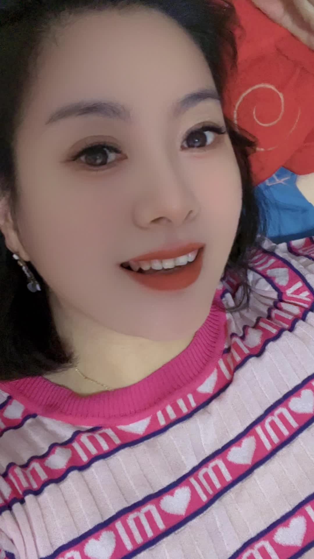 休个假躺一天ߘ�ߘ�ߘ�#可咸可甜可温柔可霸道 @抖音小助手