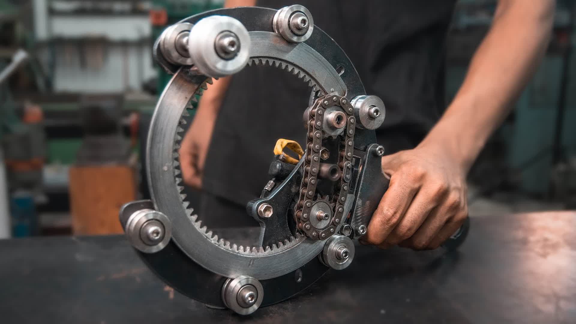 牛人搞发明创造,手工做了台电缆缠绕机,实战测试效果直接拉满!