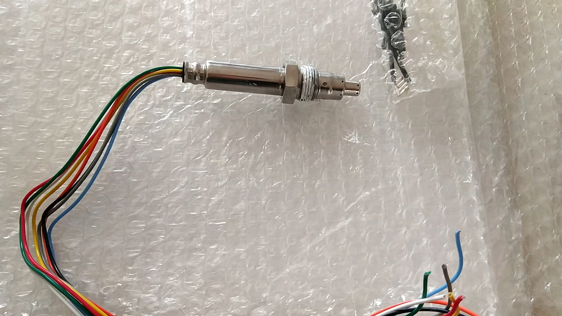 奔驰氮氧传感器接头圆探头带线8线的