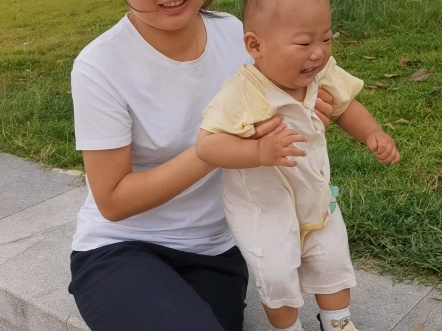 西湖银滩,和奶奶姑姑在一起