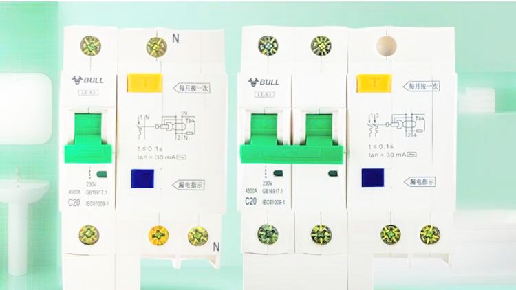 电工知识:家里没有地线,电线漏电以后,还会不会跳闸保护?